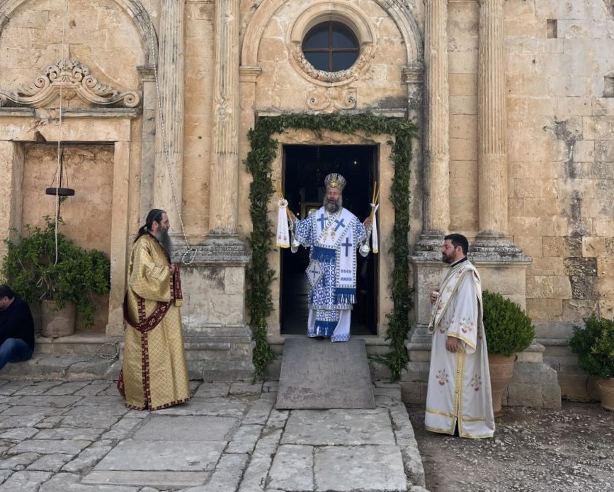 Η Χάρη των Αγίων Κωνσταντίνου και Ελένης άστραψε στο Ρέθυμνο και στο ...